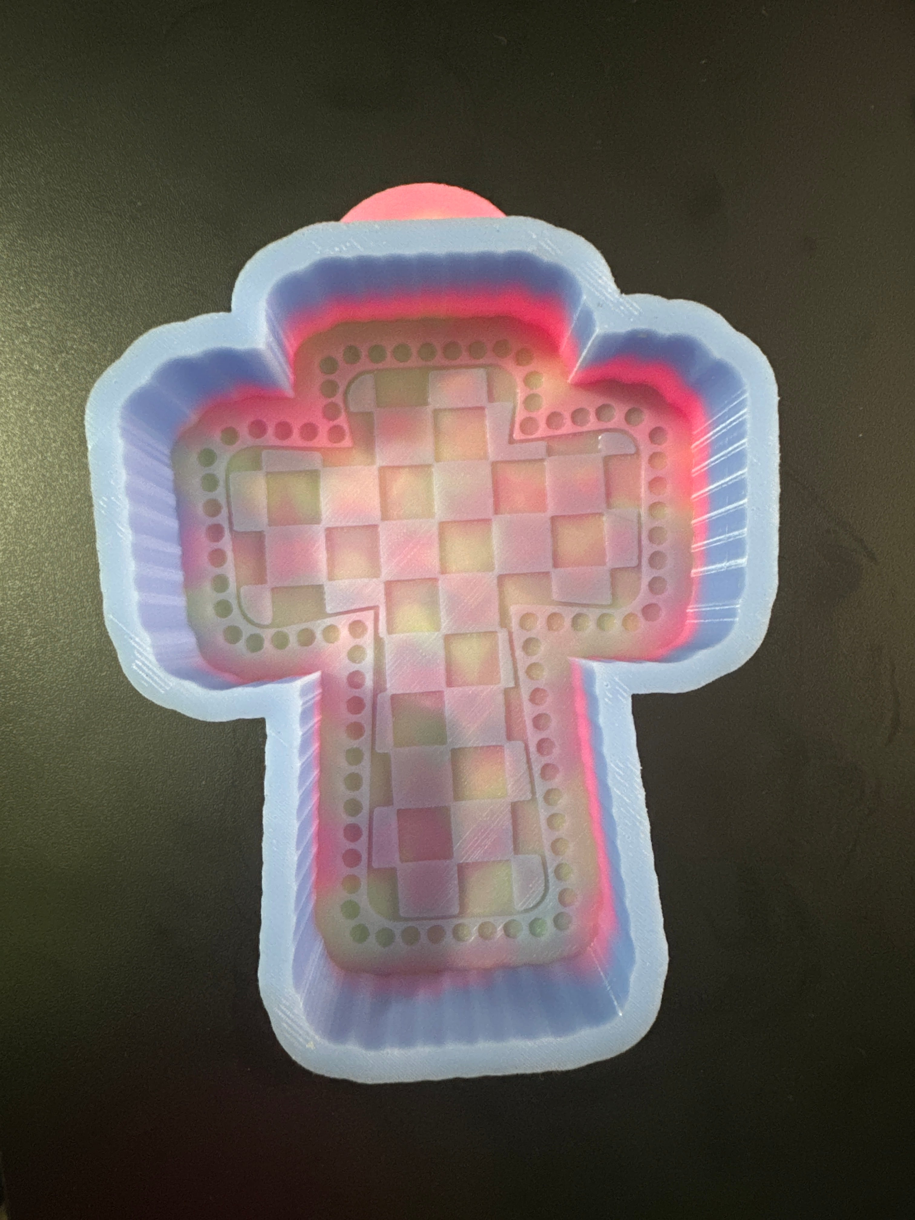 Checkered Cross – C&D Freshies